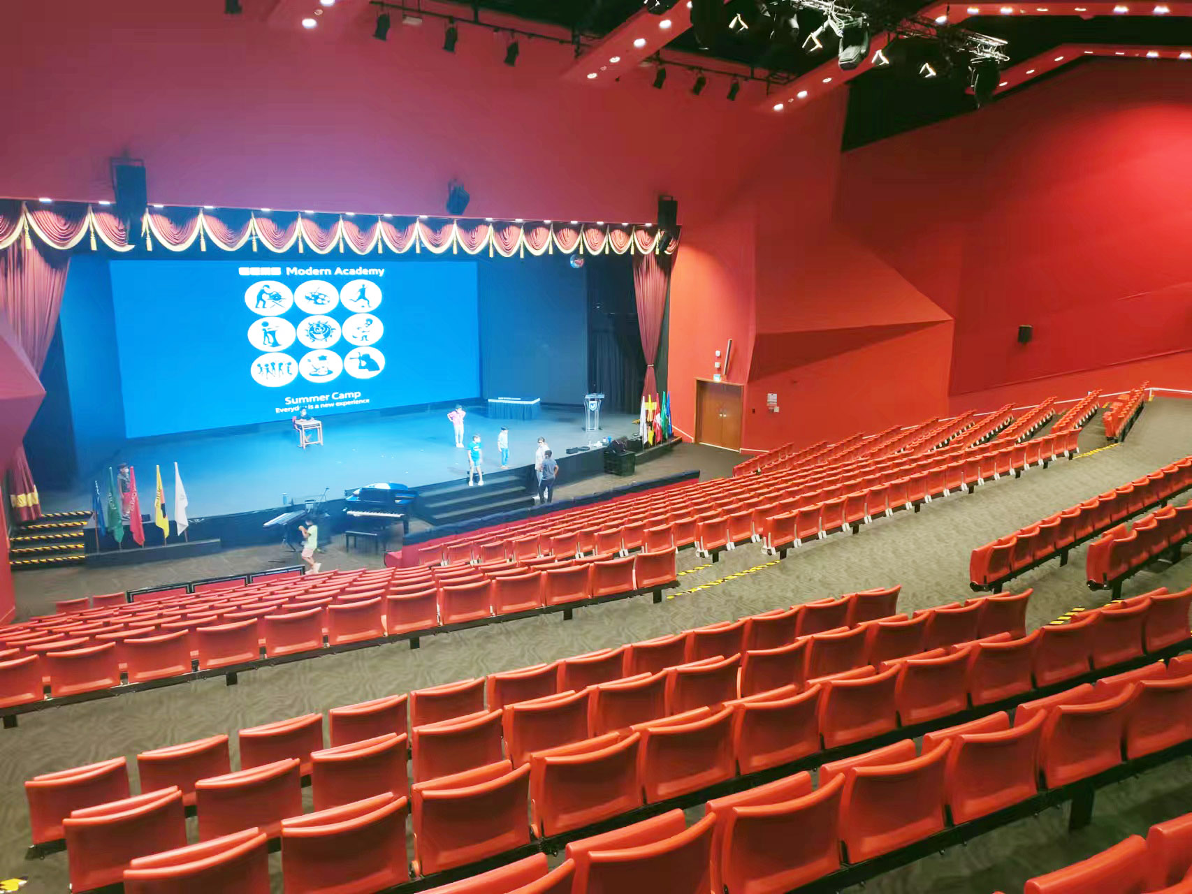 LED Displays from Hikvision Give a Dubai School Auditorium the ‘Wow ...